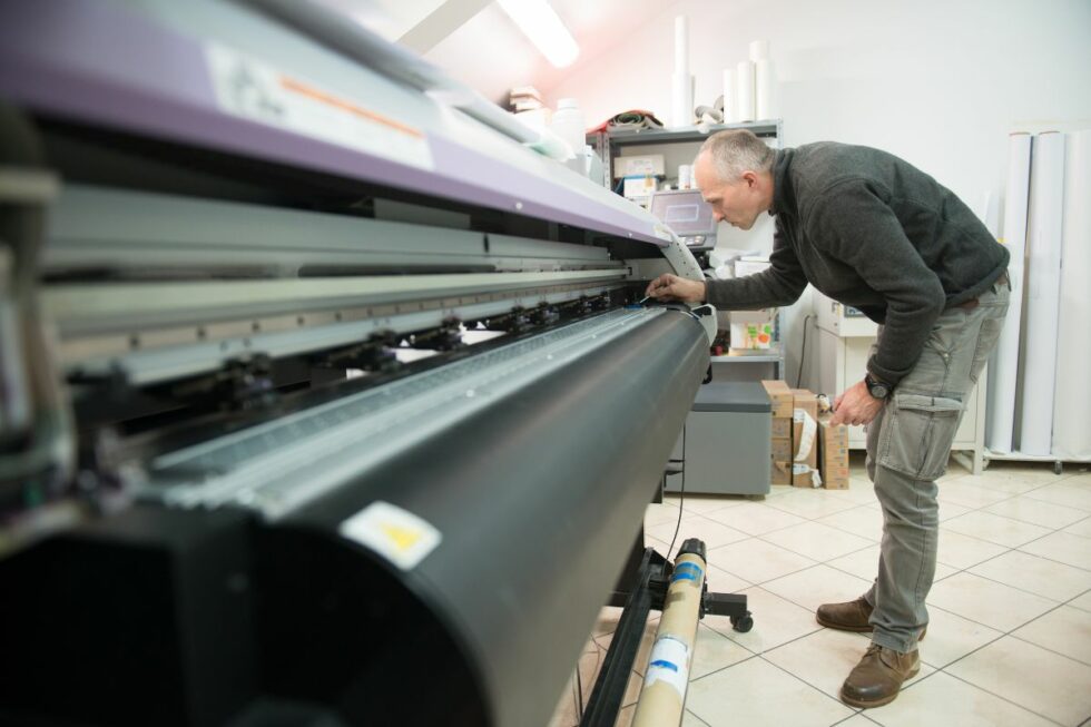 BDS can help you find laser plotters and other large format printers BDS can help you find laser plotters and other large format printers